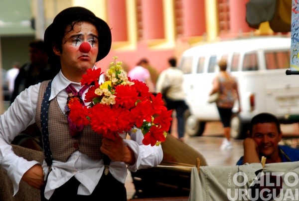 Sesc promove apresentações teatrais gratuitas para escolas de Rodeio ...